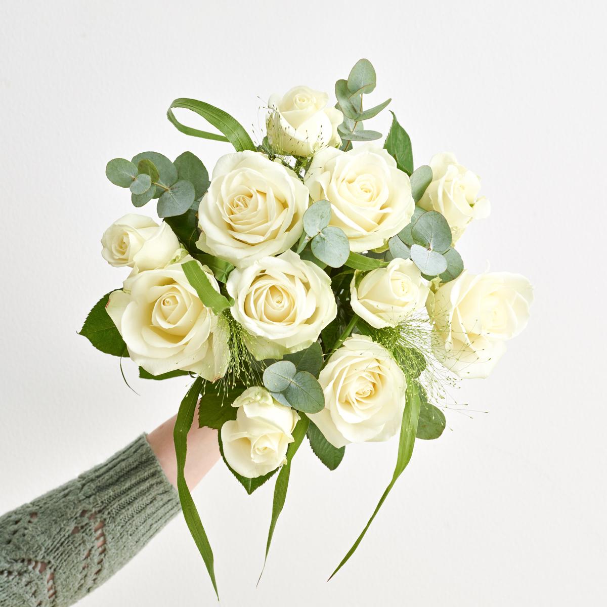 De hvide roser | Interflora Danmark